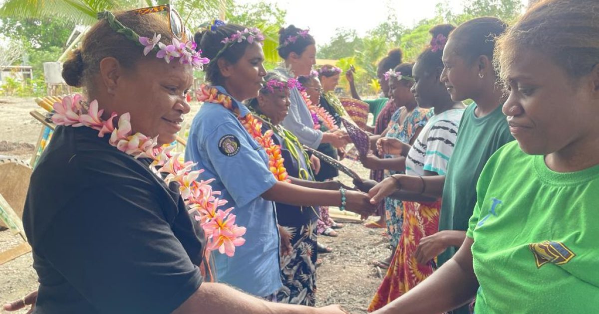 Indigenous women sharing… | The Australian Volunteers Program