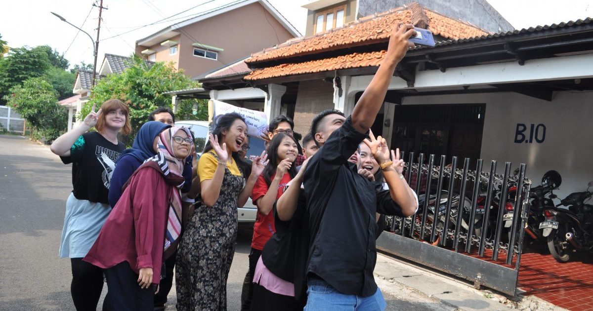 Supporting a small NGO in a big… | The Australian Volunteers Program