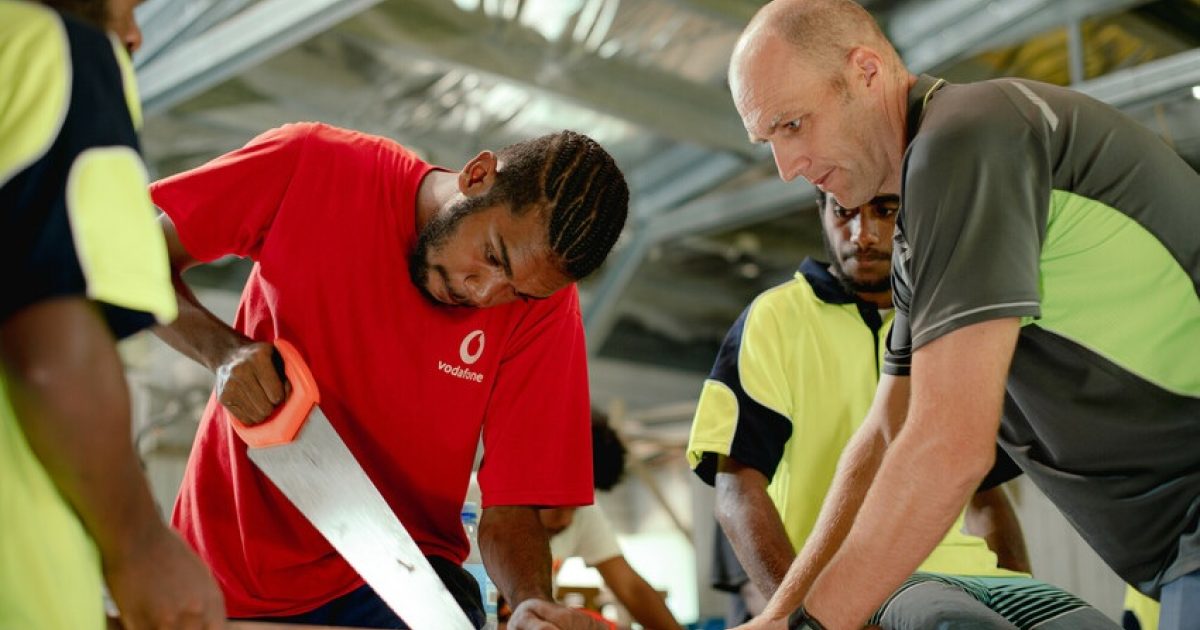 Why hybrid volunteering | The Australian Volunteers Program